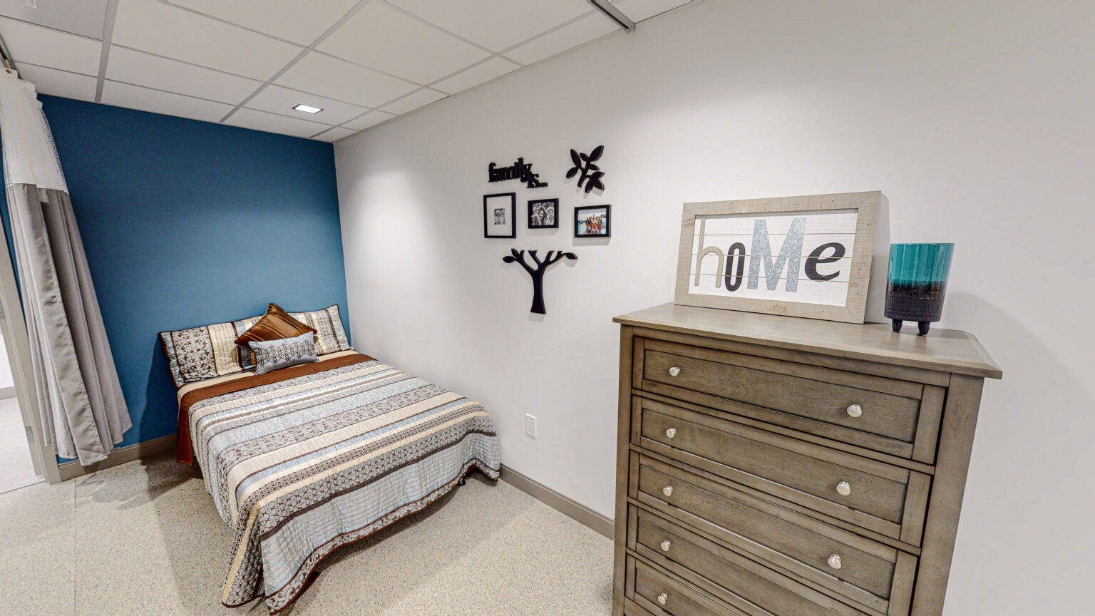 LIVIA – Health & Senior Living